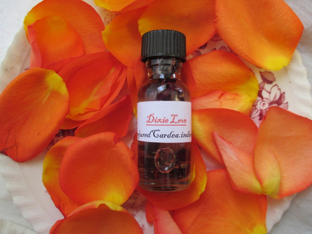 Dixie Love Oil-Hoodoo-Voodoo-Witchcraft-Conjure-Traditional Swamp Folk ...